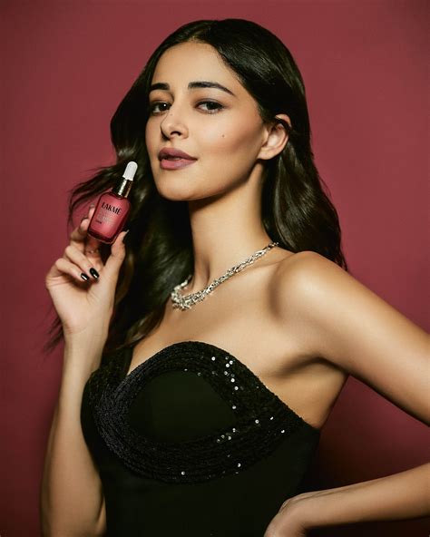 Ft Ananya Pandey Bipasha Basu The House Of Lakme Grand Finale By Indian Designer Bibhu