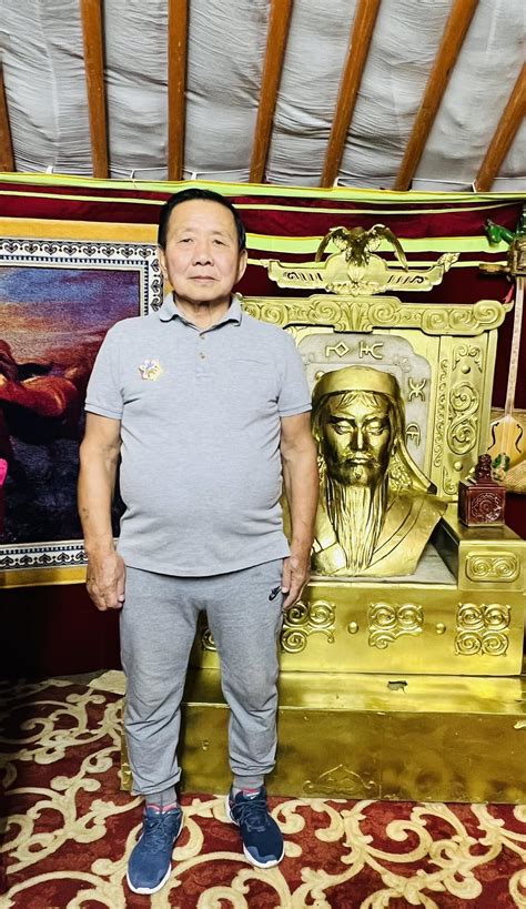 Хүннү Хүннү хөдөө арал жуулчны баазын ахлах тогооч Намсрайн Гантөмөр Монгол Улсын