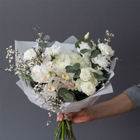 Доставка цветов в Москве Заказать и купить цветы Buket In Moscow Сентябрьские цветы Цветы