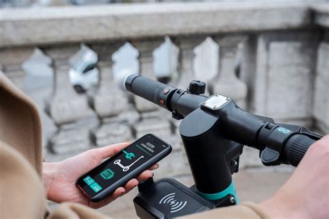 BLUETOOTH BASED TRACKING SOLUTION Tracalogic