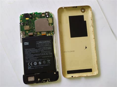 Cara Membuka Casing Belakang Hp Xiaomi Leskompi