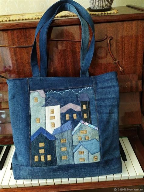 Patchwork denim bags | Recycled jeans bag, Denim tote bags, Diy bags purses