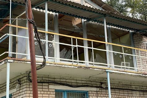 Поліція фіксує наслідки ворожих обстрілів Нікополя і району фото