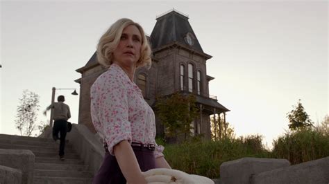 Norma Bates Bates Motel Screencaps Bates Motel Photo 37038590