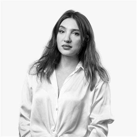 Raluca Hanuz Populous