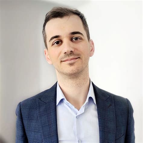 Our Team ⁄ Visionary Analytics Our Team ⁄ Visionary Analytics