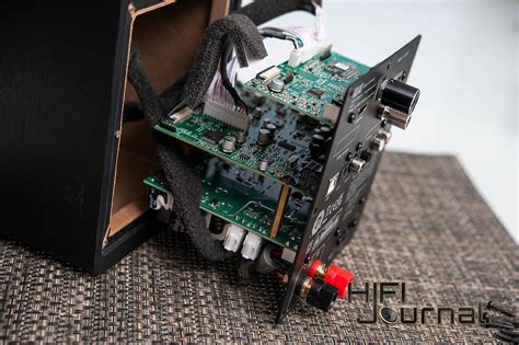 Test: ELAC Debut Connex DCB41 - HiFi-Journal