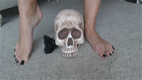 Skull Crush Clips4sale