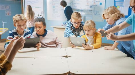 7 Tips To Bring Holistic Learning To Your Classroom