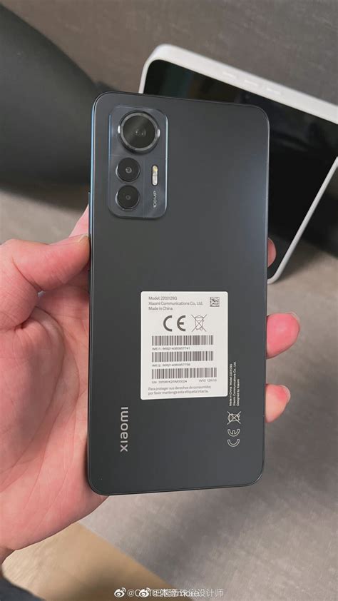 Xiaomi 12 Lite live images leaked - Flat display and 108 MP - Xiaomiui.Net