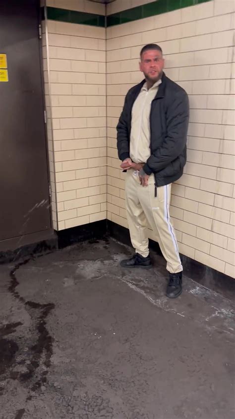 Hot Men Pissing Outside Thisvid Com