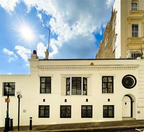 London Clock House Editorial Stock Image Image Of England 276146364