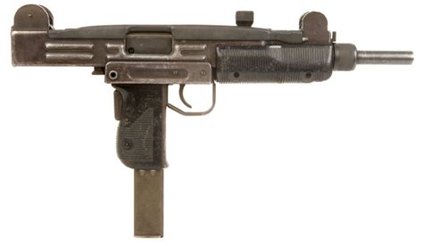Uzi 9mm Submachine Gun