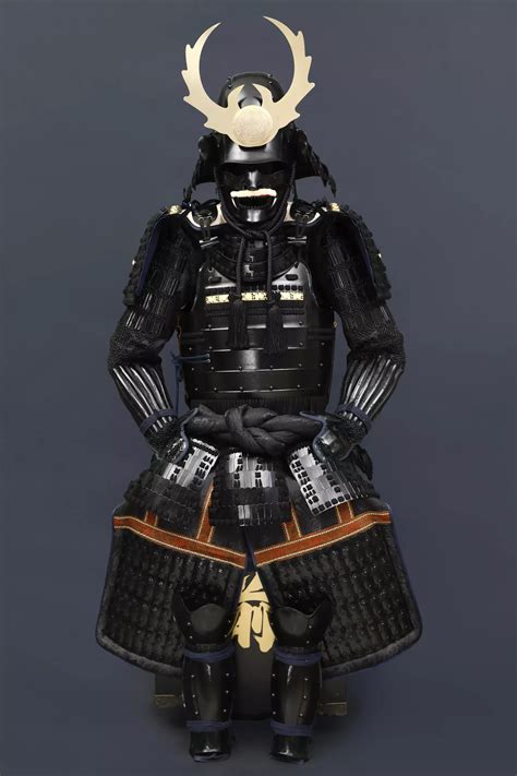 Handmade Tokugawa Clan Black Japanese Samurai Armor With Black Helmet