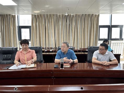 桃李芬芳意 浓浓尊师情 商学院