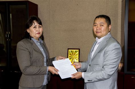 ТӨРИЙН БАНКИЙГ санхүүгийн салбарын туршлагатай баг удирдана