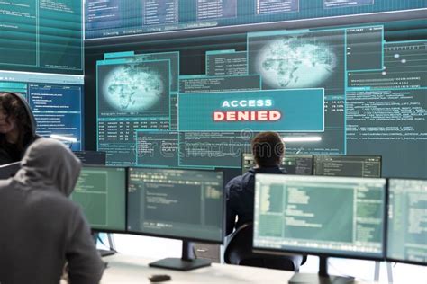 Disappointed Team Of Governmental Hackers Failing To Access Database
