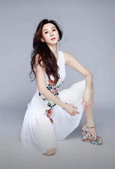 Xiao Qiang Nostalgic Photos 2 Inews