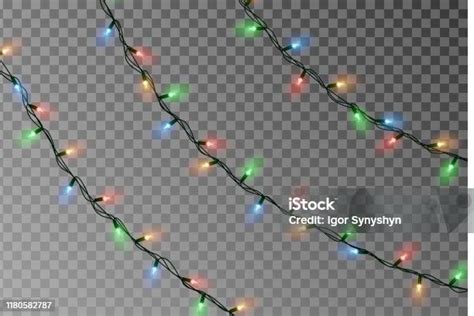 크리스마스 조명 문자열 벡터입니다 배경에 격리 된 투명 효과 장식 현실적인 크리스마스 색상 화환 벡터입니다 겨울 은 창어 빛나는 조명 문자열입니다 벡터 배너 일러스트레이션