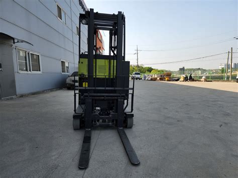 클라크 입식1 3톤 전동차 임대중 중고차구매 클라크렌탈판매 주