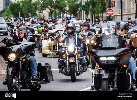 Washington Dcdowntownrolling Thundermotorcycle Rallyparticipant