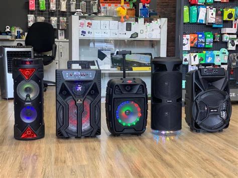 დინამიკები და სხვა აქსესუარები