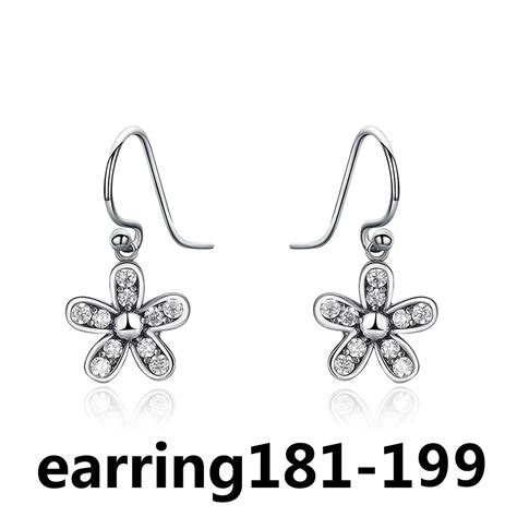 100 925 Sterlinghopeaa Espanjalaista Karhukorua N Grandado