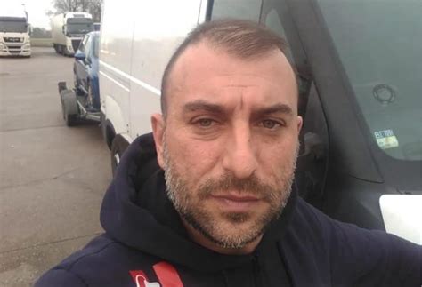 Precipita Dal Tetto Del Capannone E Muore Sul Lavoro A Anni Marco Lascia Moglie E Tre Figli