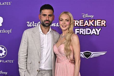 Celeb Snaps Lindsay Lohan Chad Michael Murray Hailey Bieber Logan