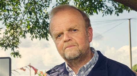 Itv Mr Bates Vs The Post Office Viewers Cant Stop Screaming At Tv After Heartbreaking Scene