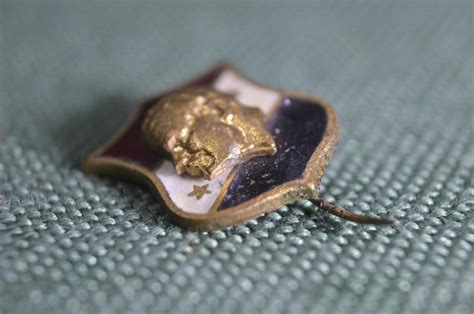 Купить Знак, значок, фрачник портретный. Тяжелый металл, эмали. Европа ...