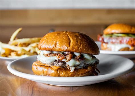 About The Cut Handcrafted Burgers Burger Joint In Irvine Ca