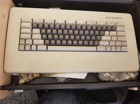 Symbolics Keyboard Pn 364000