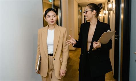 Best Strategies To Efficiently Collect Outstanding Invoices Expert Market