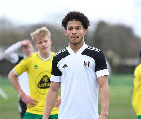 Fulham Fc Get To Know Ibane Bowat