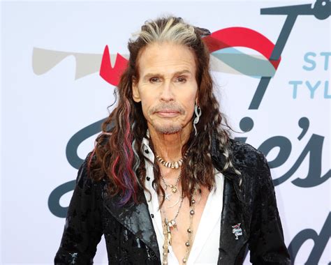 Steven Tyler Denies Sexual Assault Claims Lawyers Accuse Singer Of Gaslighting