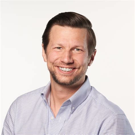 Mike Mcfadden Logo Mike Mcfadden Marché Des Fermiers De