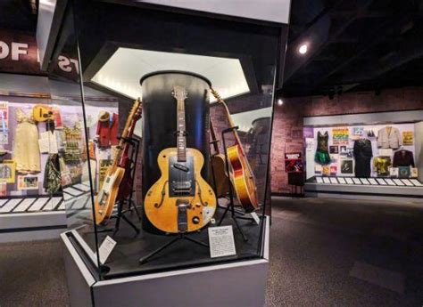 Top Tips For Visiting Clevelands Rock And Roll Hall Of Fame Pennies