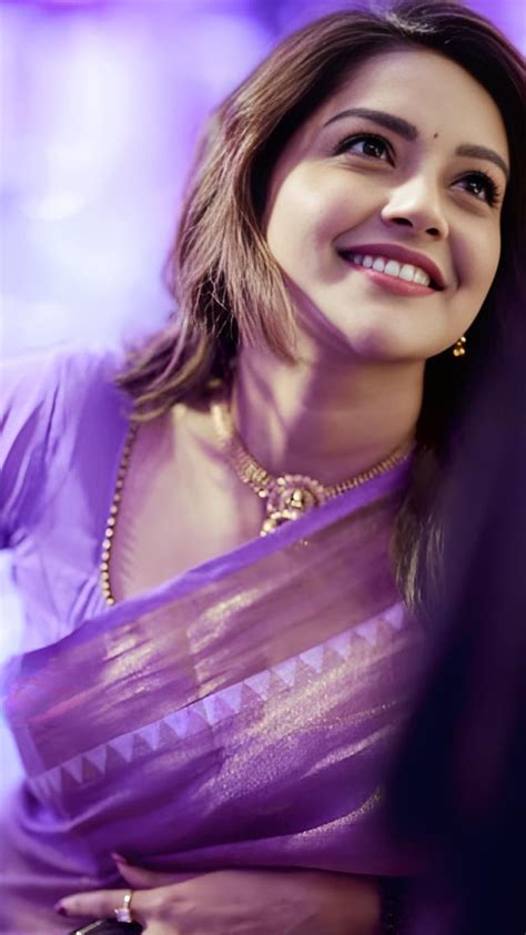 Mahima Nambiar R Hot Actress India