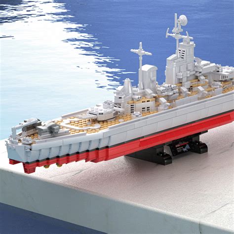 PANLOSBRICK 637010 Iowa Class Battleship Building Block - MOULD KING™ Block - Official Store