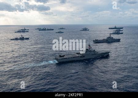 Philippine Sea Nov 14 2022 Uss Ronald Reagan Cvn 76 Sails