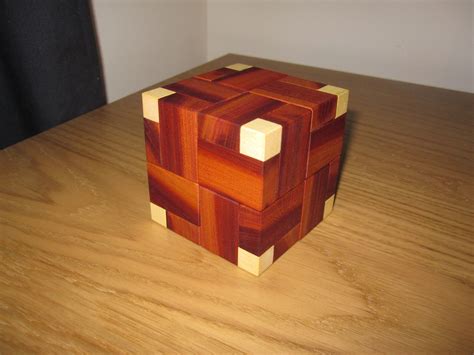 Puzzle Paradox Explosion Cube