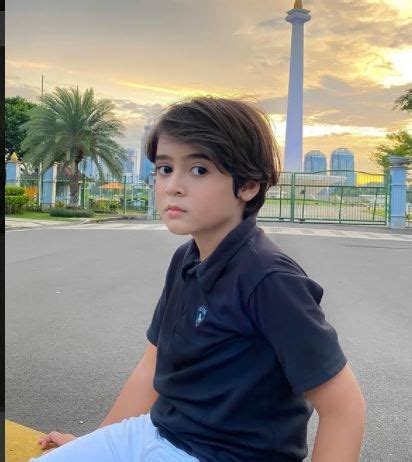 Profil Biodata Rayhan Cornelis Vandennoort Pemeran Brandon Layangan