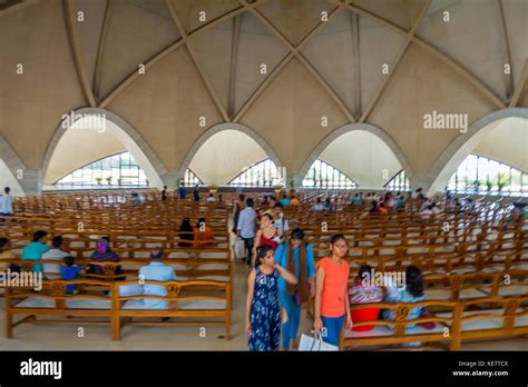 Lotus Temple Interior The Lotus Temple Located In New Delhi India