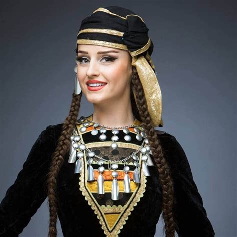 ანსამბლის შესახებ ქართული ცეკვის ანსამბლი საუკუნე