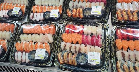 [친절한 경제] 치킨 이어 초밥 대형마트 음식 연이은 인기 이유는