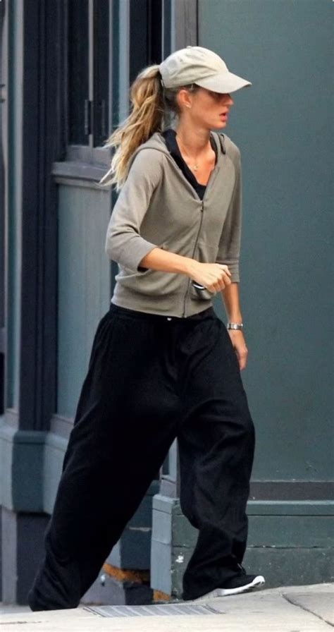 Pin By A On Crochet Fashion Outfits Casual Outfits Fashion Inspo