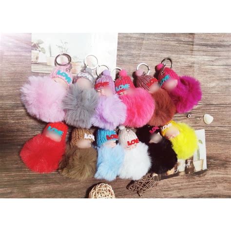 🔥ใหม่ พวงกุญแจตุ๊กตาน่ารักแบบขนฟูๆ 50สี ใส่แว่นตา ขายส่งและขายปลีก New