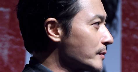 [md포토] 장동건 조각같은 옆모습