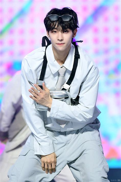 🐱𝐉𝐮𝐬𝐭𝐇𝐮𝐛𝐢𝐢𝐄🐱 Hwarang Tempest Hanbin